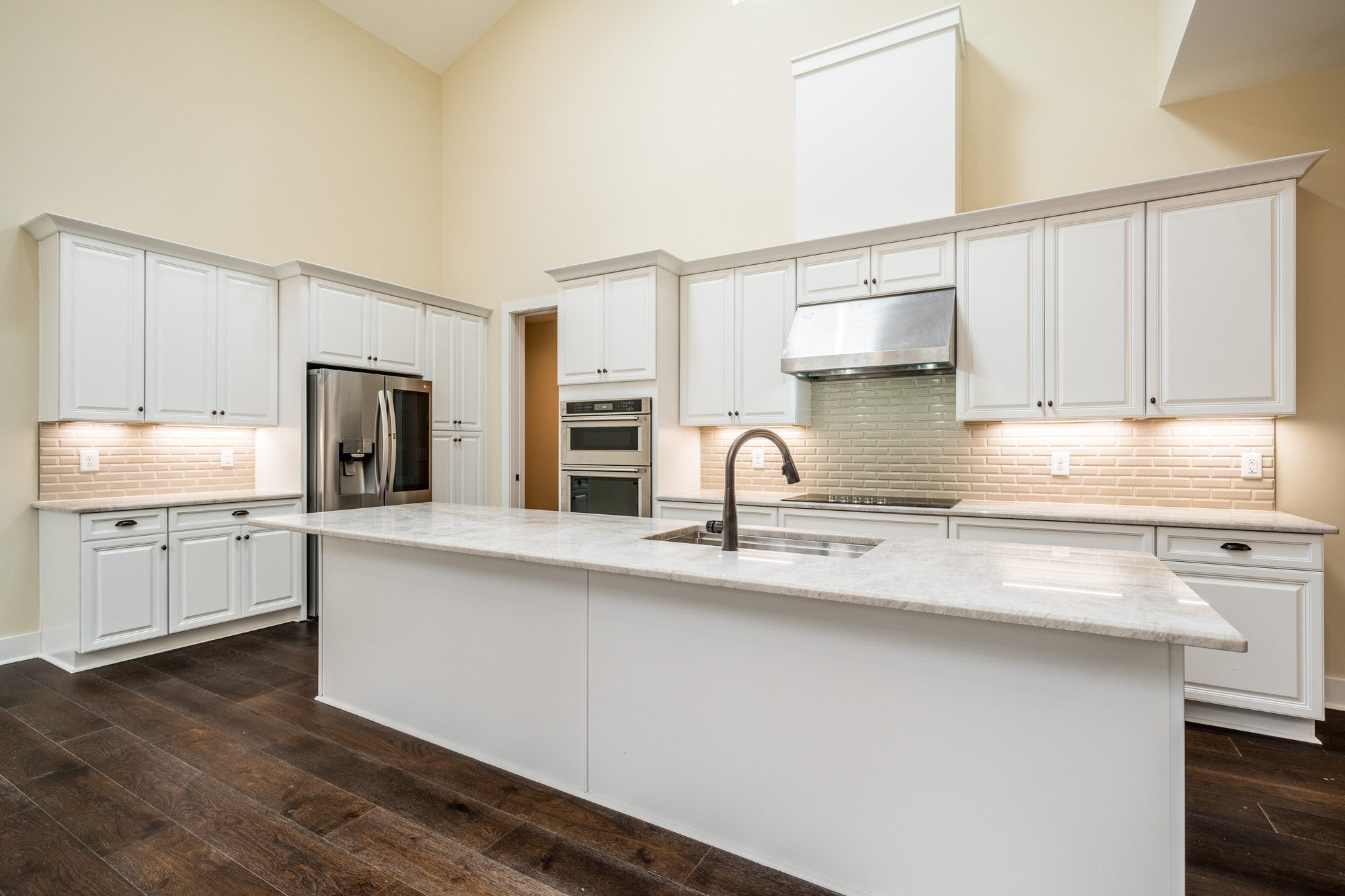 Chapel Thrill | tennysonstudio.com